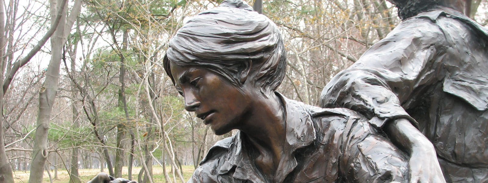 Vietnam Memorial Statue
